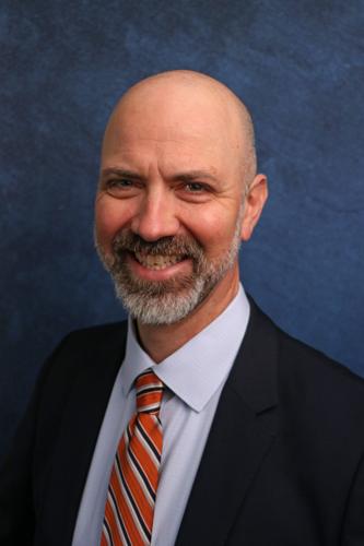 Papillion administrator graduates from Leadership Nebraska