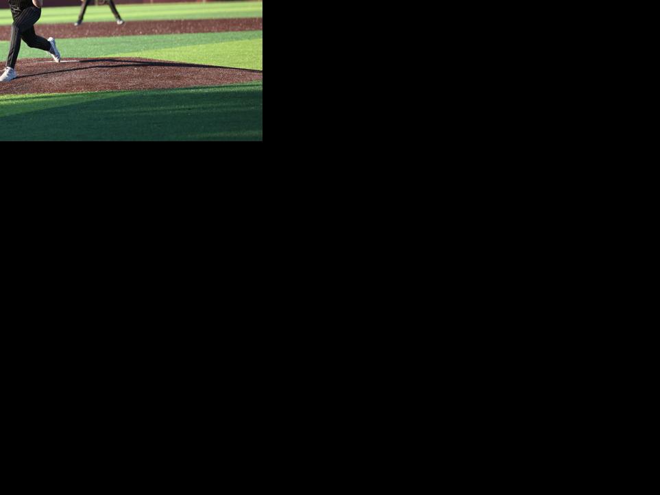 Perfect 10 for Gretna East: Griffins start program history 10-0