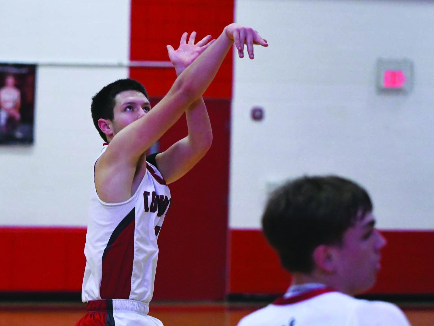 A look through the lens of Hamburg boys basketball's win over Sidney
