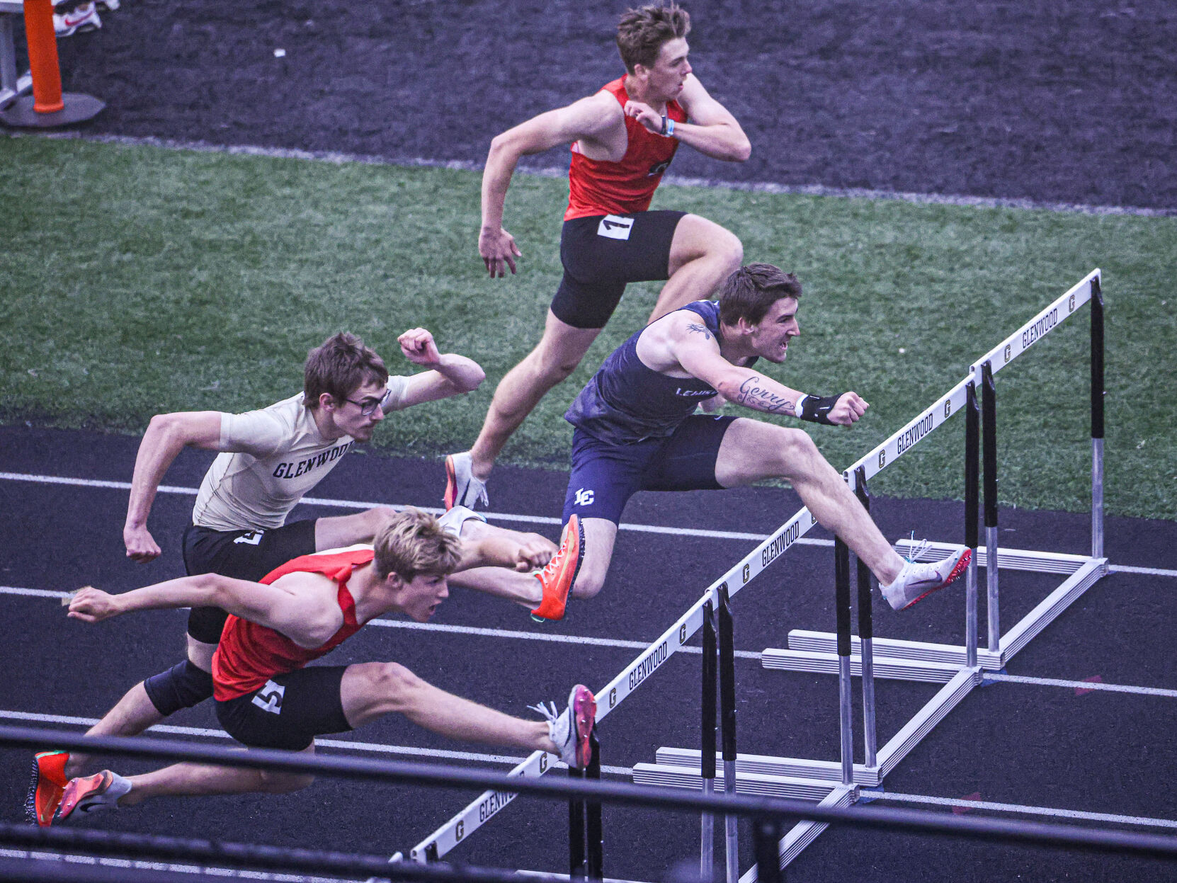 Watch Treynor win boys shuttle hurdle relay at Ram Relays