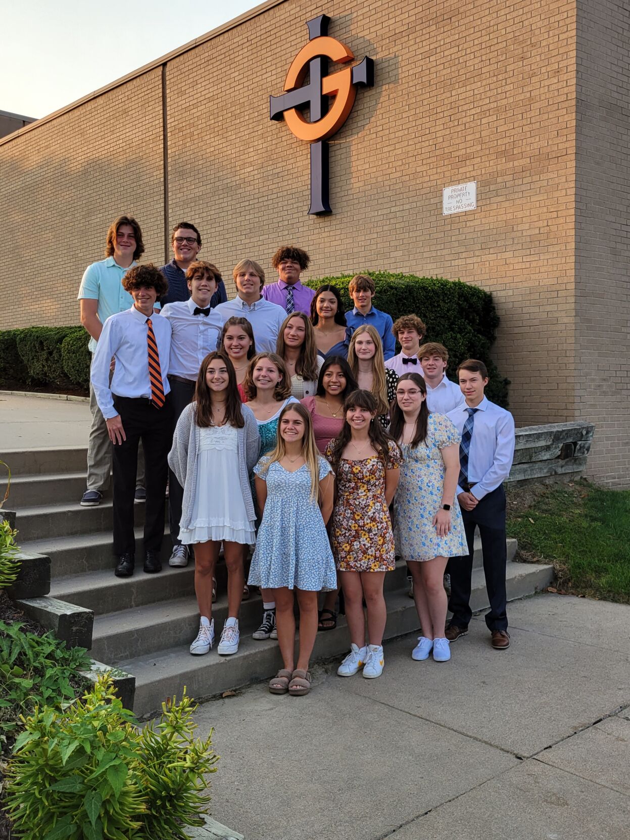 PHOTO: Gross Catholic announces homecoming court
