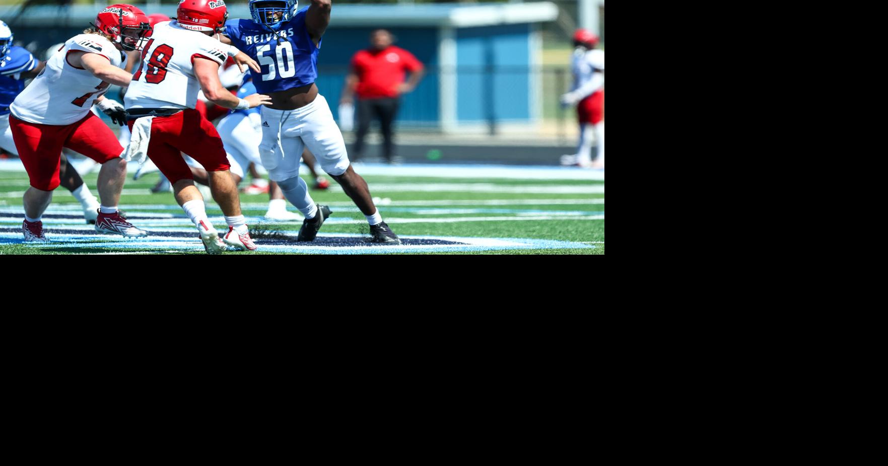 COLLEGE FOOTBALL: No. 2 Reivers display dominance on defense, depth at ...