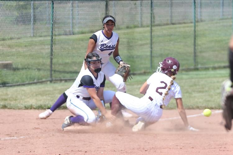SOFTBALL: Updates from Hastings for Monarchs, Titans