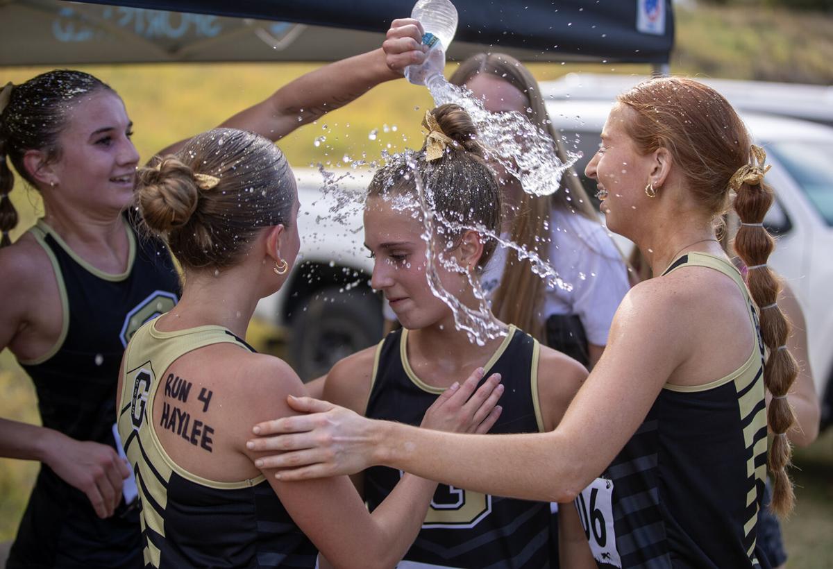 Glenwood wins Hawkeye 10 girls title; Grace Berglund individual champion