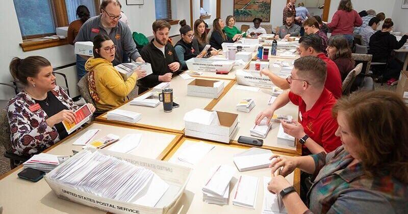 Looming financial aid changes stress Iowa universities