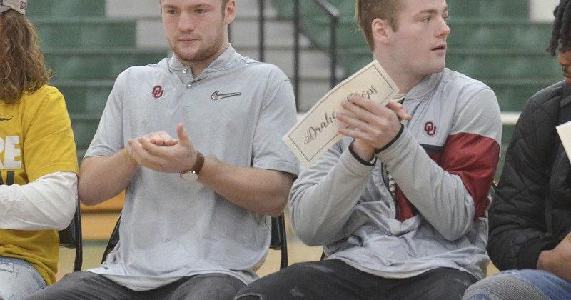 High school football: Isaac Stoops fills football void by following in ...