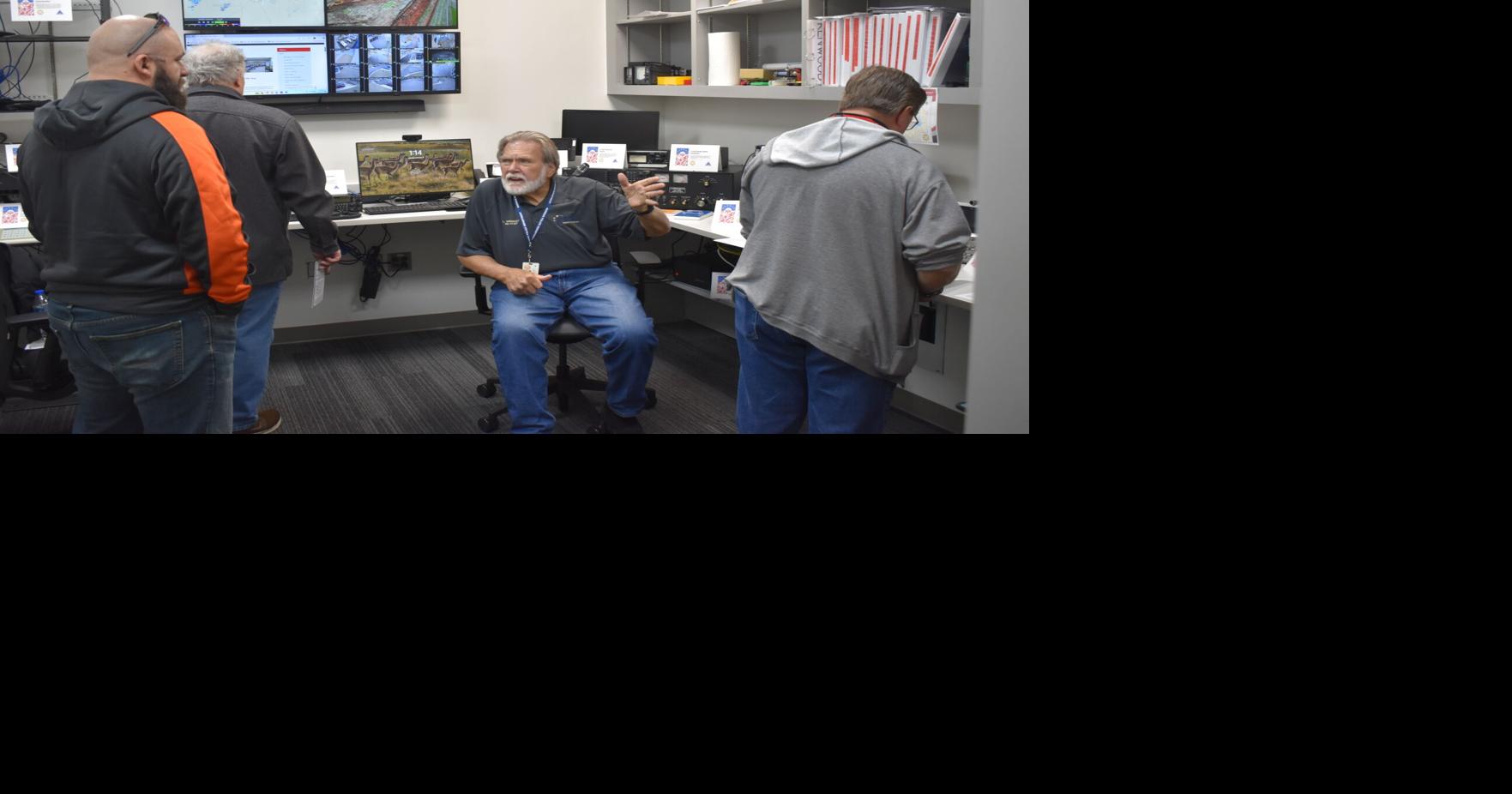 Norman unveils new auxiliary communications center | News ...