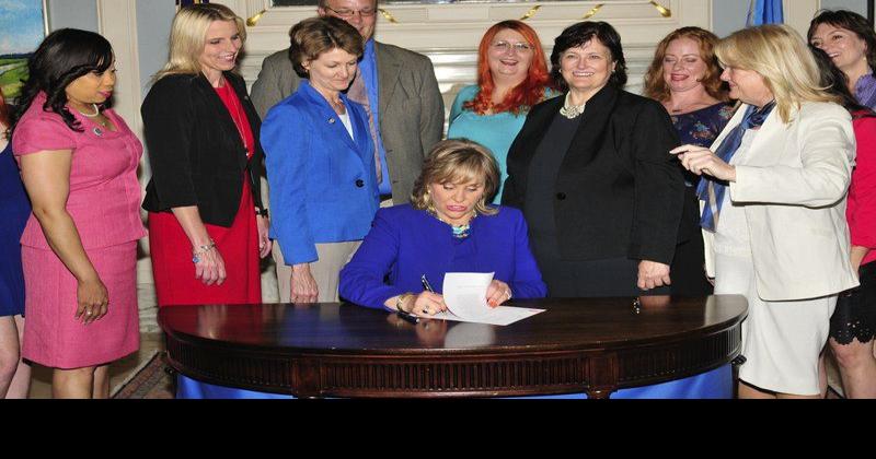 Fallin signs bill requiring rape, sexual assault prevention programs ...
