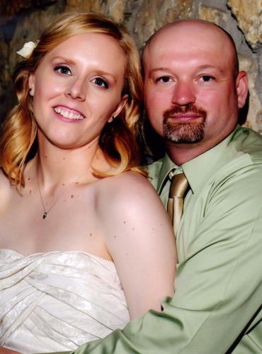 Angela Gayle Brown and Kevin Wayne Burgess | Edmond | normantranscript.com