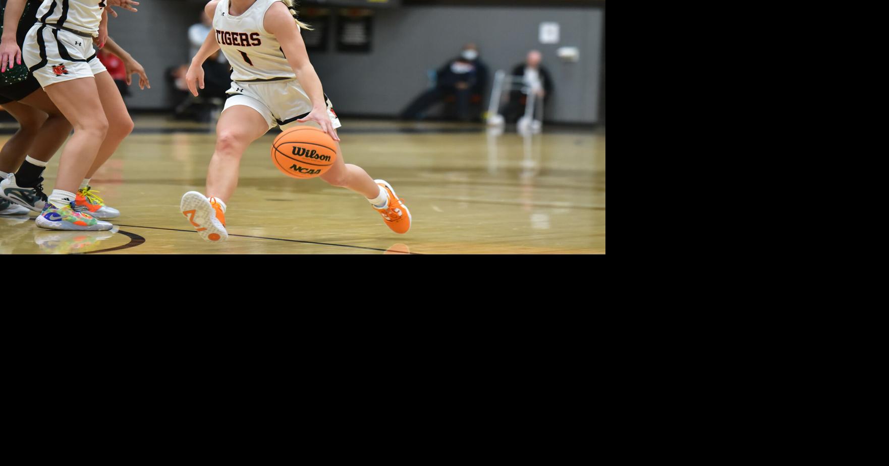 Tigers get bounce-back win to open Joe Lawson Tournament | Sports ...