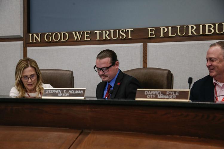New Norman Mayor and Council members take oaths in packed chambers ...