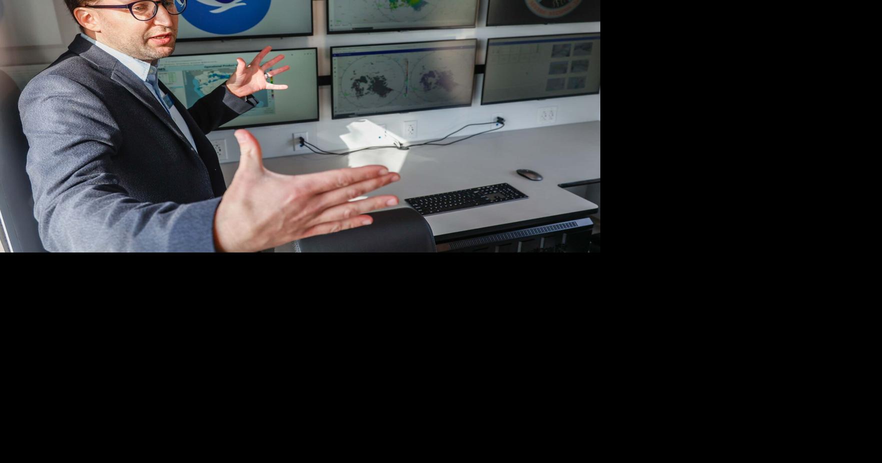NOAA National Severe Storms Laboratory unveils new mobile weather radar ...