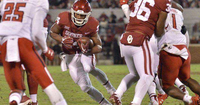 RUN AWAY: Oklahoma run game shines in 49-27 win over Texas Tech ...