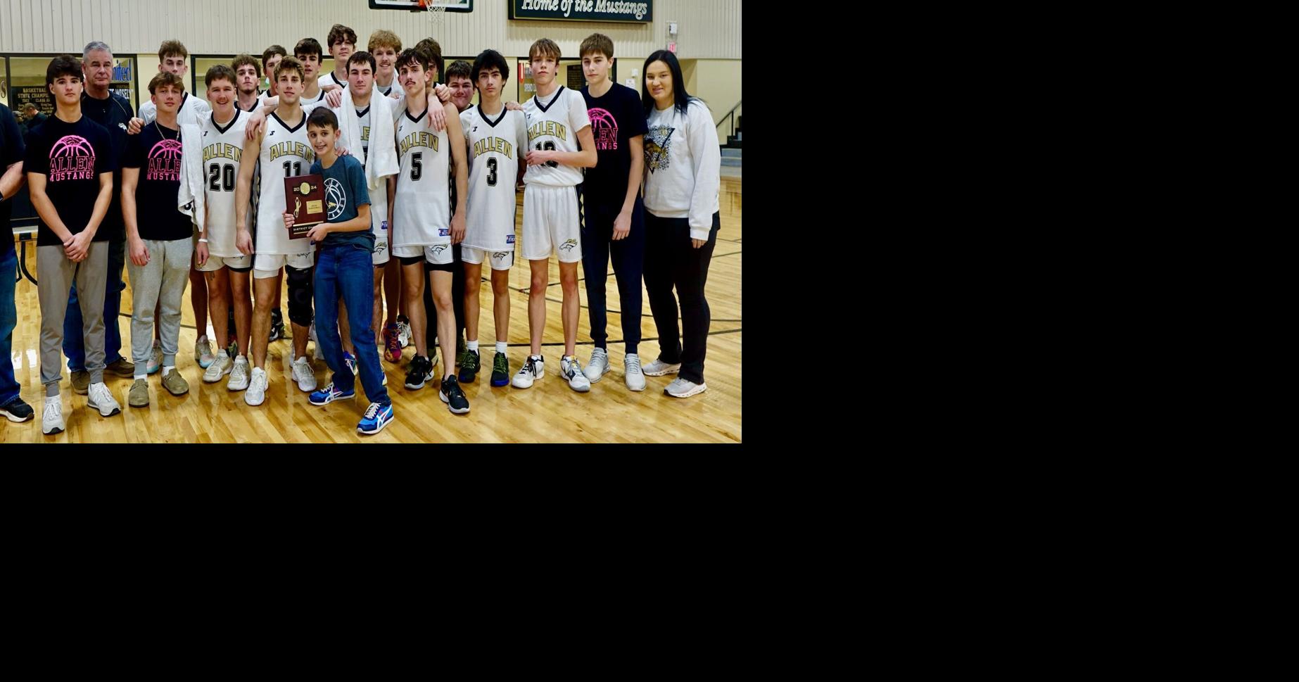 Allen teams top Verden twice in district play | | normantranscript.com