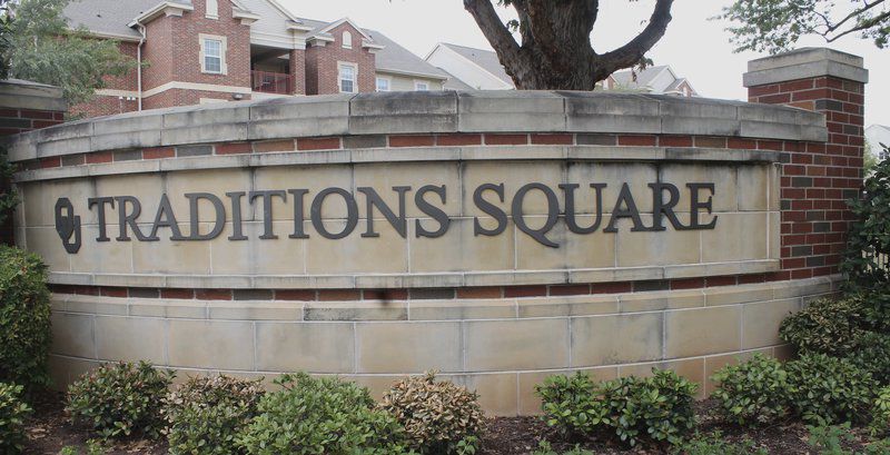 UPDATE: Gunman apprehended at OU apartment | News | normantranscript.com