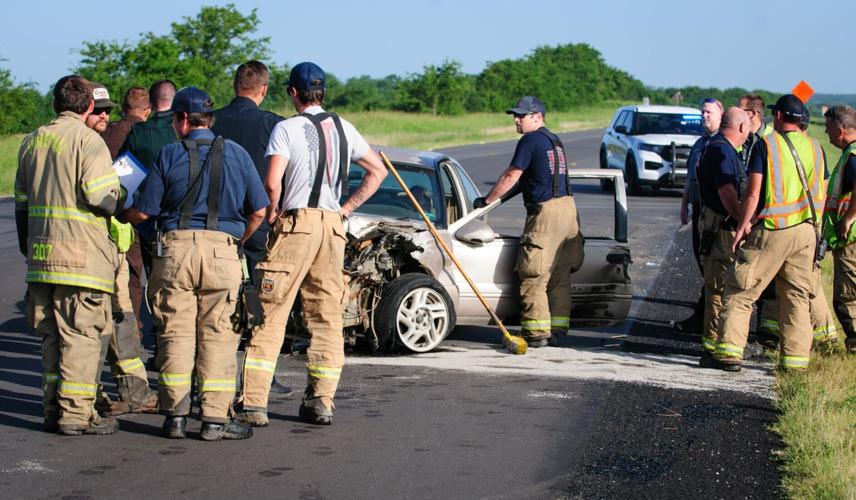 Two injured in Tuesday morning wreck | | normantranscript.com
