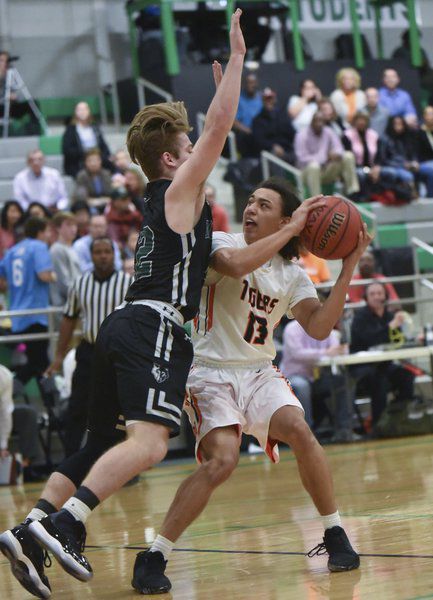 Norman High's Bryce Mooreland can do everything, but that can't slow ...