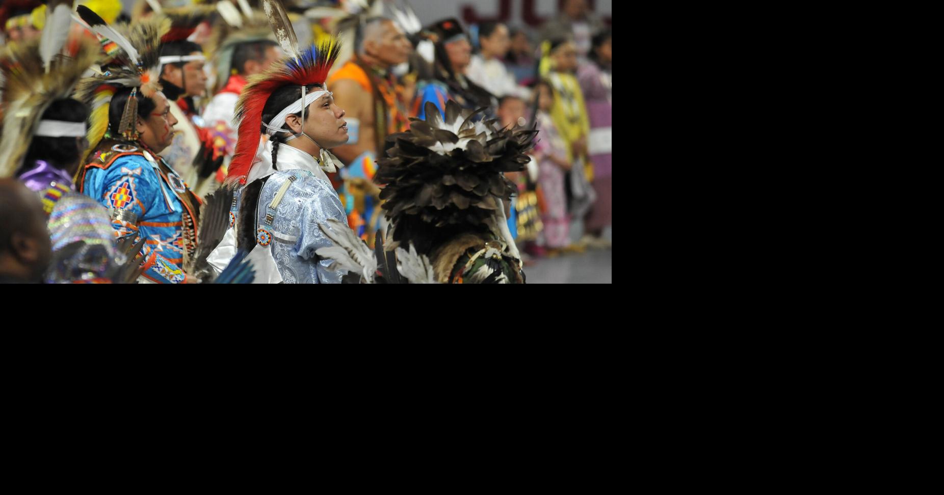 Tribal leaders support bill allowing Native American students to wear ...