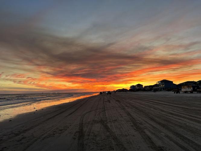 TRAVEL COLUMN: A Thanksgiving getaway to Paris, Texas | Community ...