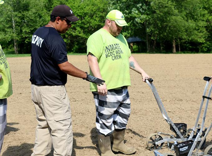 Kentucky detention center ‘grows’ inmate garden to 6 acres ...