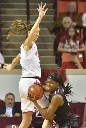 Mulkey enjoys career night; Sooners crush Jayhawks | All OU Sports ...