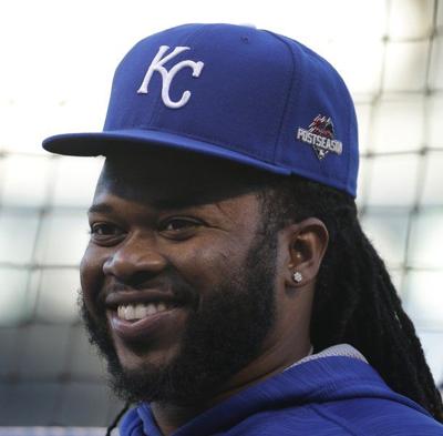 johnny cueto contract