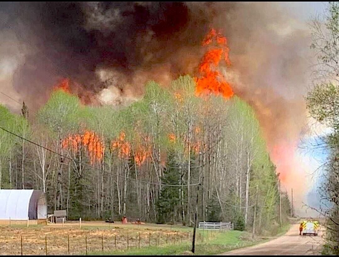 Chisholm wildfire draws crews from Powassan, East Ferris and MNR to ...