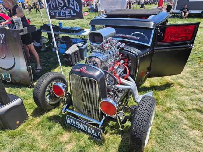 A sunny day for Thorntonfest | Archives | northglenn-thorntonsentinel.com
