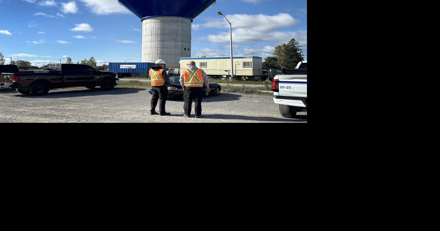 Top of Cobourg’s new water tower hoisted into place