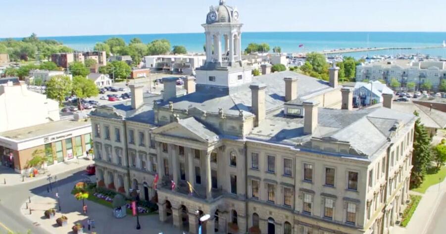 Check out Cobourg's new Spring and Summer 2023 Leisure Guide