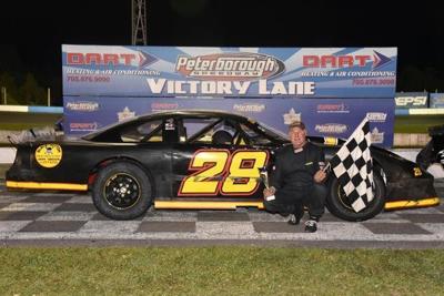 Crowe earns first Thunder Car win of this season at Peterborough Speedway