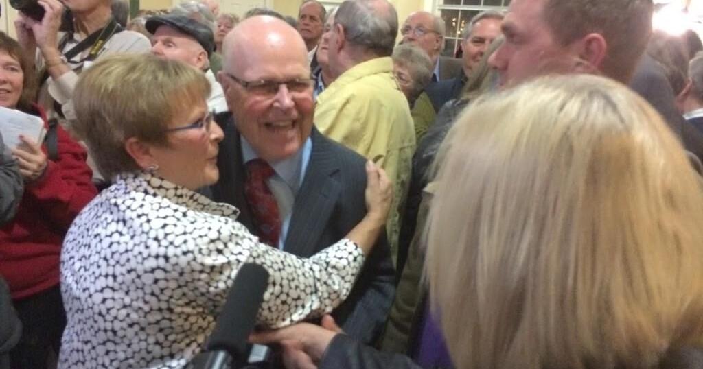 Cobourg re-elects Gil Brocanier as mayor