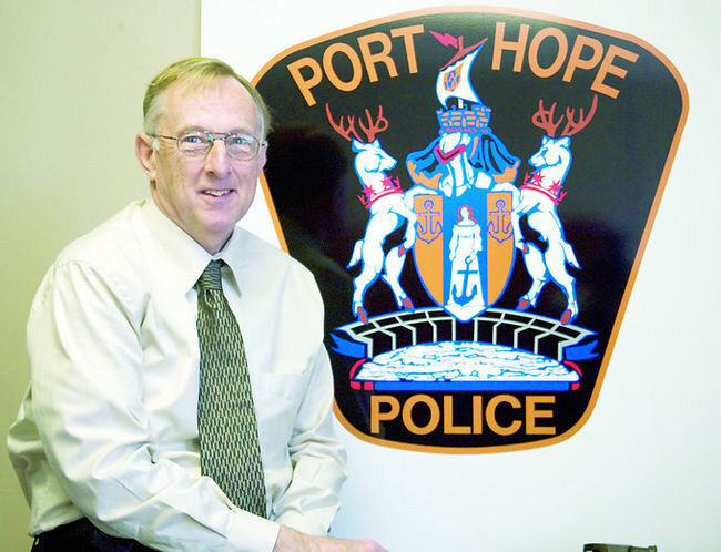 MacAlpine stays on as chief