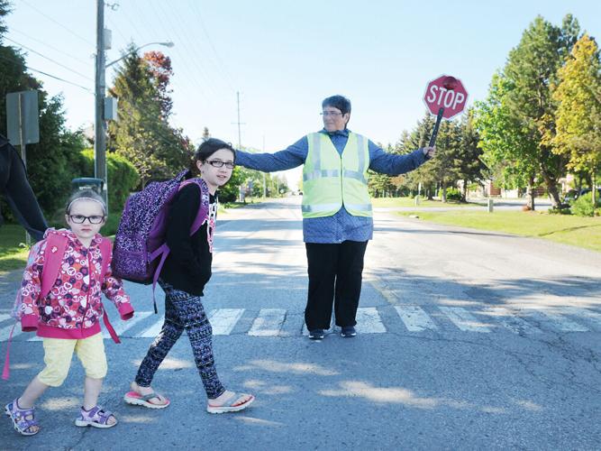 Port Hope crossing guard accepts Canada’s Favourite Crossing Guard award