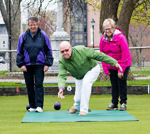 110th lawn bowling season gets rolling in Cobourg
