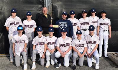 Napoleon Elks donates to baseball team | News | northwestsignal.net