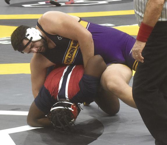 All 9 D-II grapplers advance | Northwest Signal | northwestsignal.net