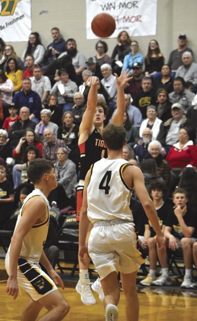 LC staves off repeat in win over Pettisville | Northwest Signal | northwestsignal.net