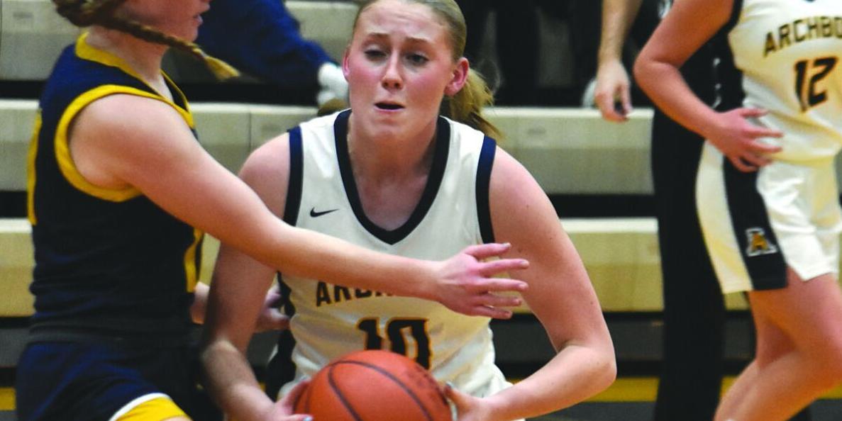 Lady Streaks fall to O-G; LC boys eek out win | Sports ...