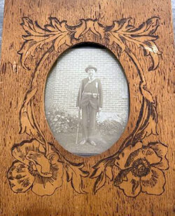 Knipp recreates local Civil War-era photo | News | northwestsignal.net
