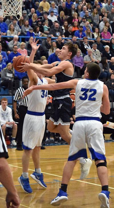 Generals take down Cats | Sports | northwestsignal.net