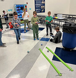 STEM4All teaches NES students about coding | News | northwestsignal.net