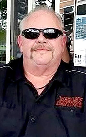 Steven E. Davis | Obituaries | northwestsignal.net