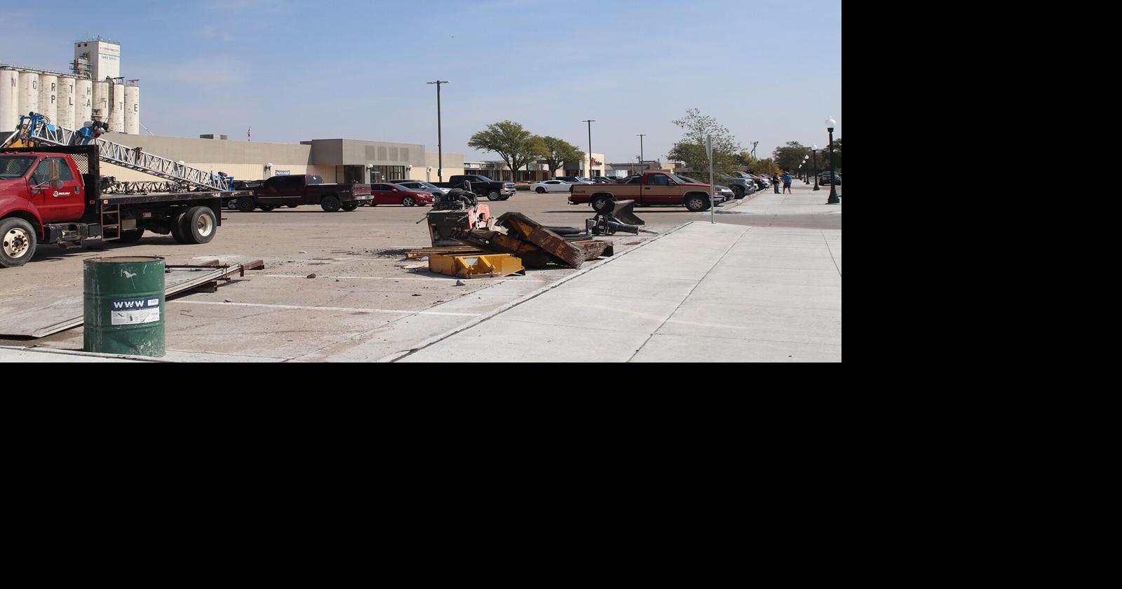 City Council approves QGF loan for new Parkade Plaza owners | Local ...