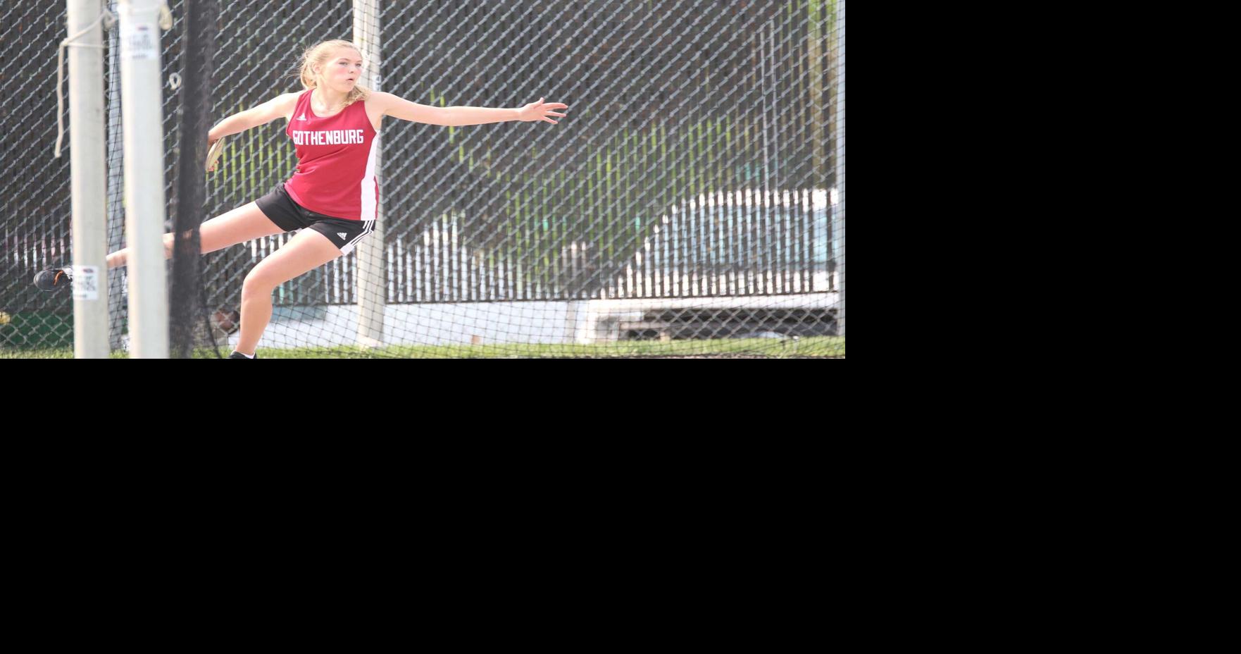 Madison Smith's discus title highlights first two days of state track ...