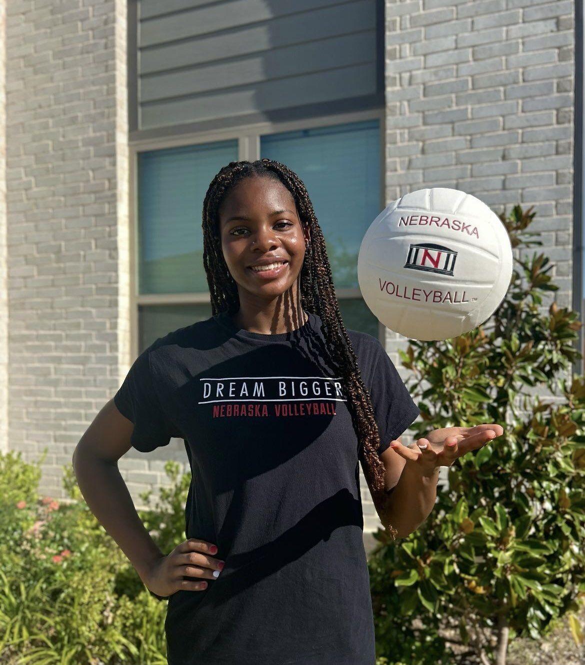 Keoni Williams commits to Nebraska volleyball