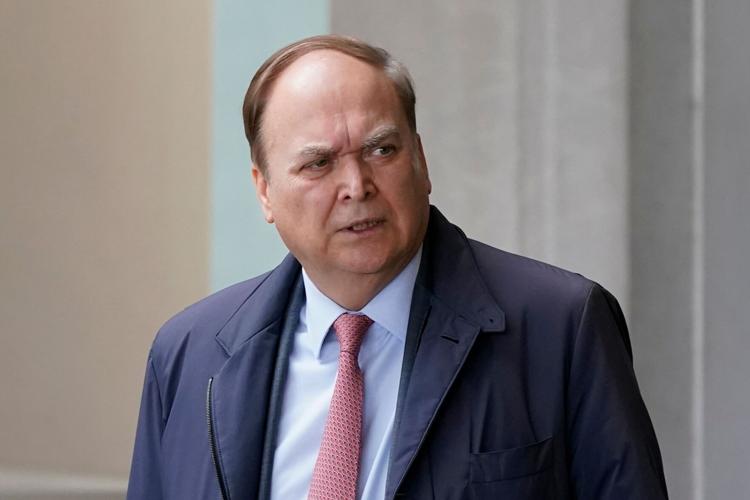 Ex-adviser: Russia hinted at deal for Venezuela, Ukraine