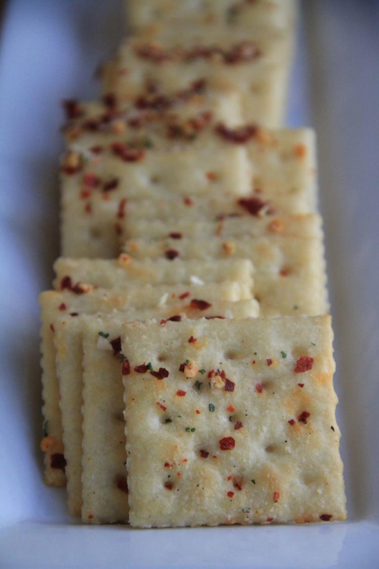 Super (Bowl) snacks start with crackers: 4 recipes for spicy, sweet and ...