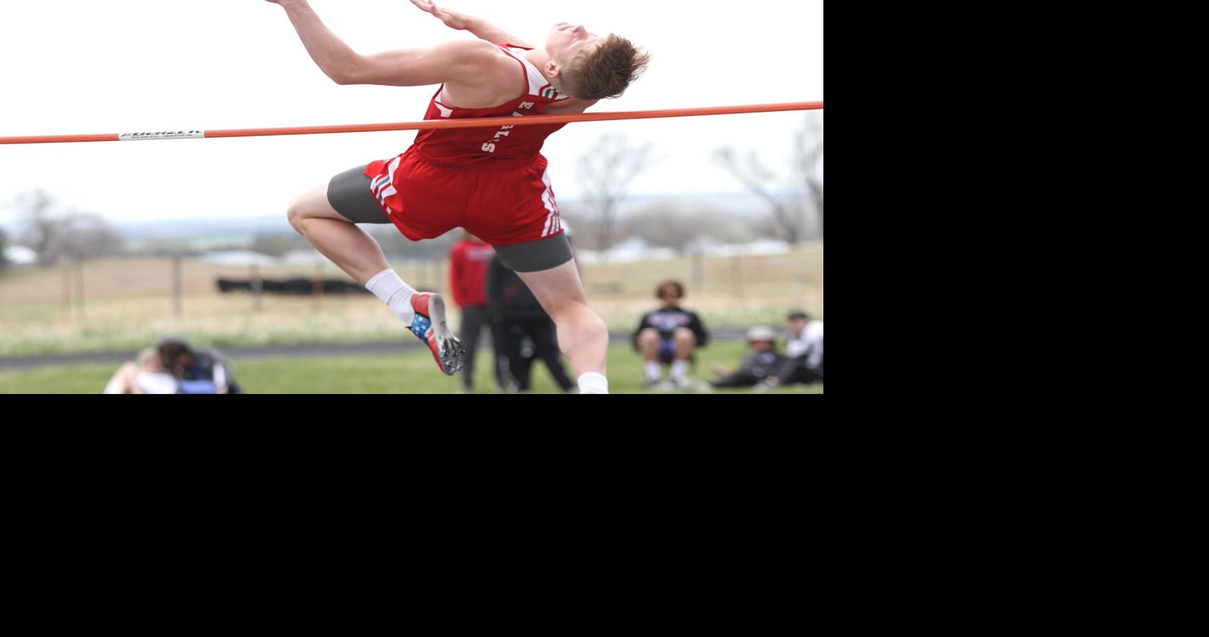 St. Pat's boys, South Loup girls win Dave Blevins Memorial