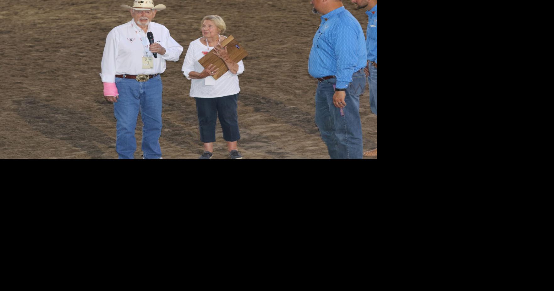 Chuck and Barbra Baue recipients of the 2021 Dale Studley Memorial Award